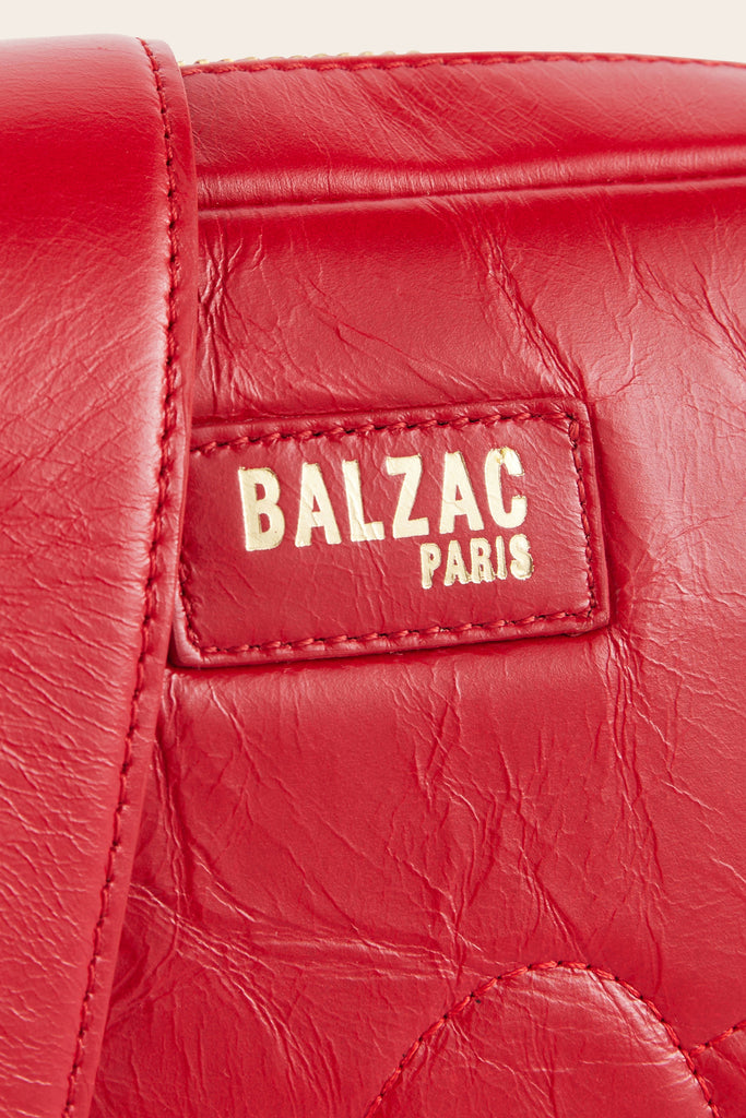 Crinkled red Hello Kitty Caesarea bag - Balzac Paris